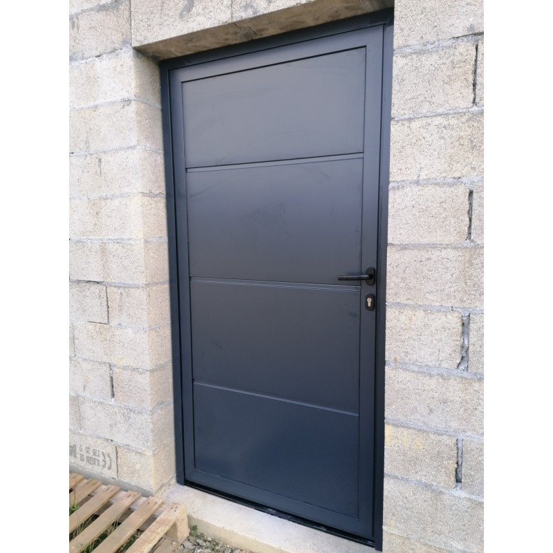 Porte de service pleine - sur mesure